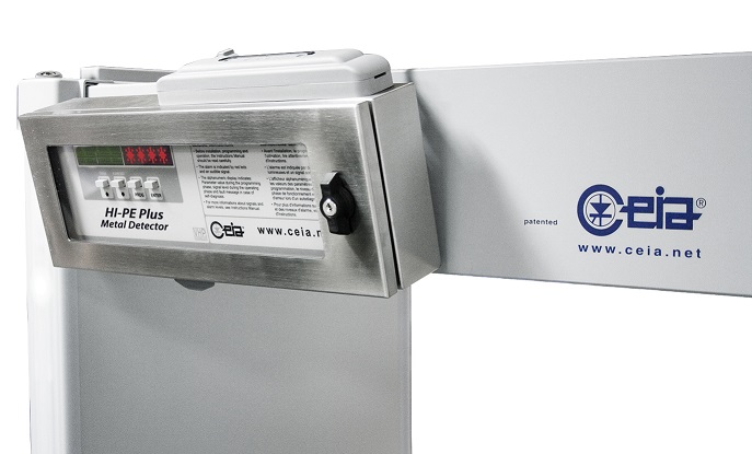 เครื่องตรวจโลหะแบบเดินผ่าน Ceia รุ่น HIPE PLUS