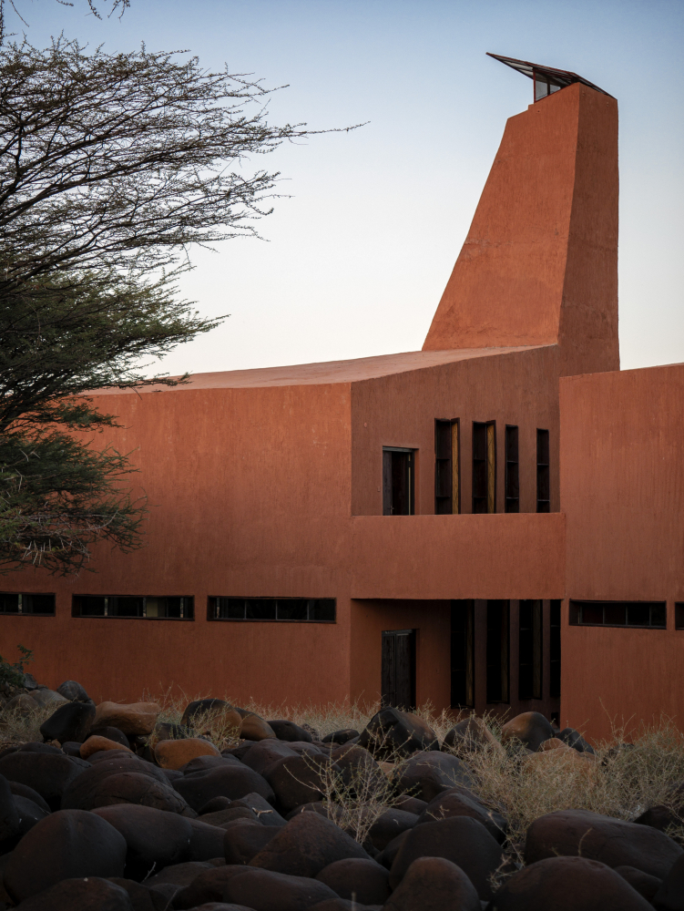 Turkana_CloseUpOfTheFacade_PhotobyKinanDeebforKereArchitecture ...