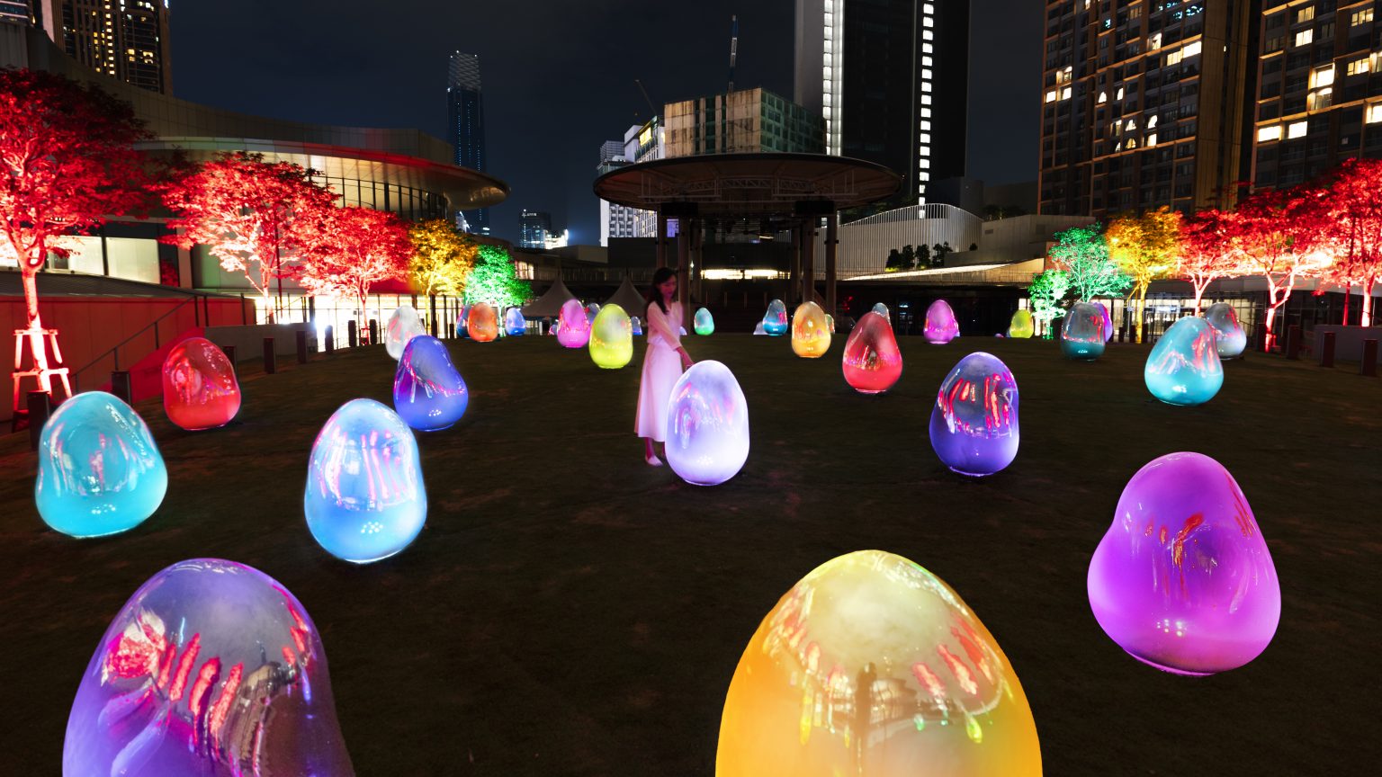 teamLab บุกมาเลเซีย จัดสวนศิลปะบนดาดฟ้า ‘Resonating Microcosms’ สะท้อน ...